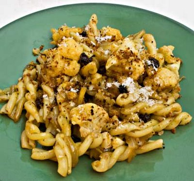 Pan-Steamed Cauliflower with Barilotti | Pbenjay's Blog